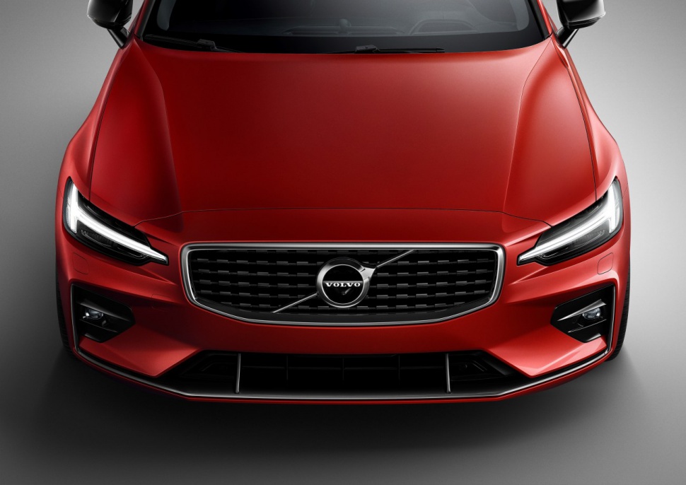 Volvo S60 III 2.0 B4 (197 Hp) MHEV Automatic